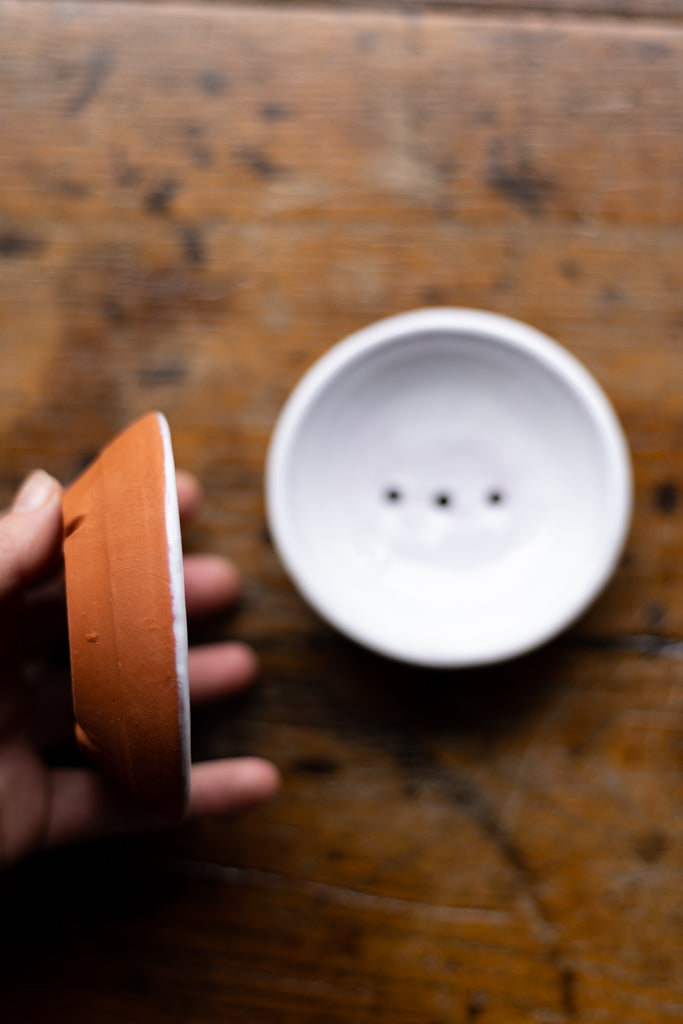 Est Earthenware Soap Dish – Est Australia Pty Ltd