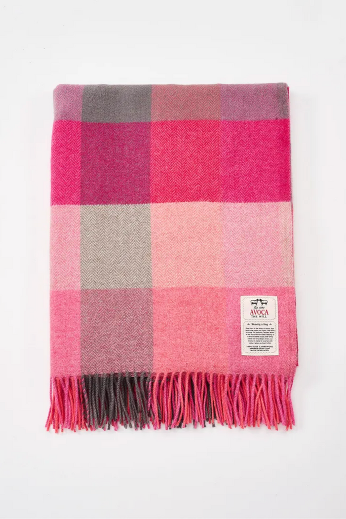 Avoca Mill Lambswool Throw - Pink Fields – Est Australia Pty Ltd