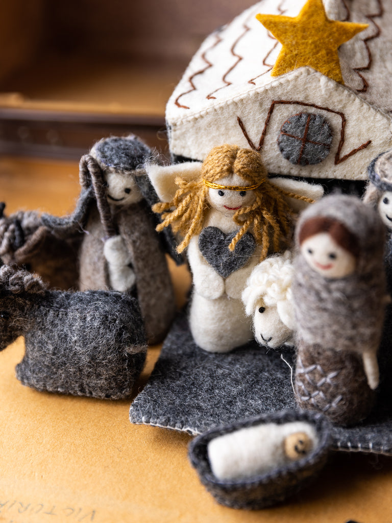 Handmade Felt Christmas Nativity Scene – Est Australia Pty Ltd